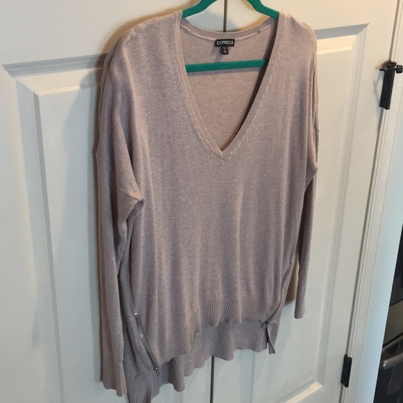 Express | Tops | Express Vneck Double Zip Vent Tunic Sweater | Poshmark